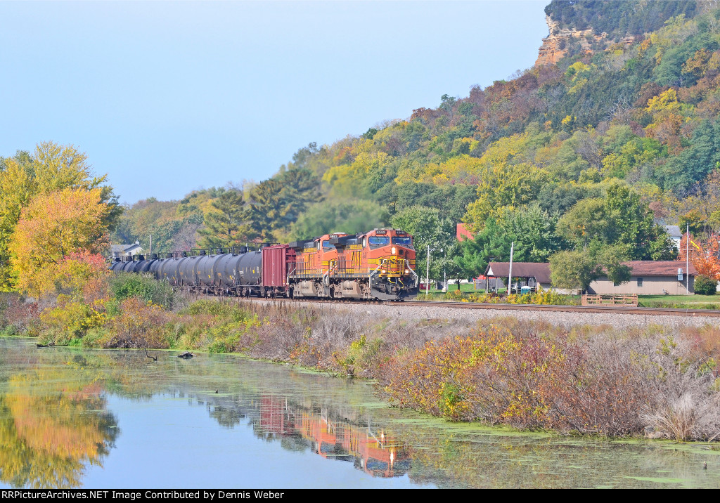 BNSF 4948, BNSF's St.Croix Sub.